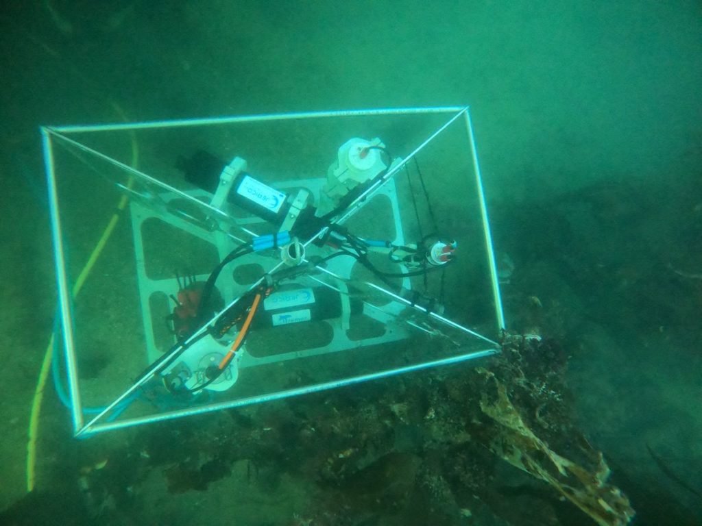 Autonomous underwater coastal observatory (cEGIM) pre-demo test ...